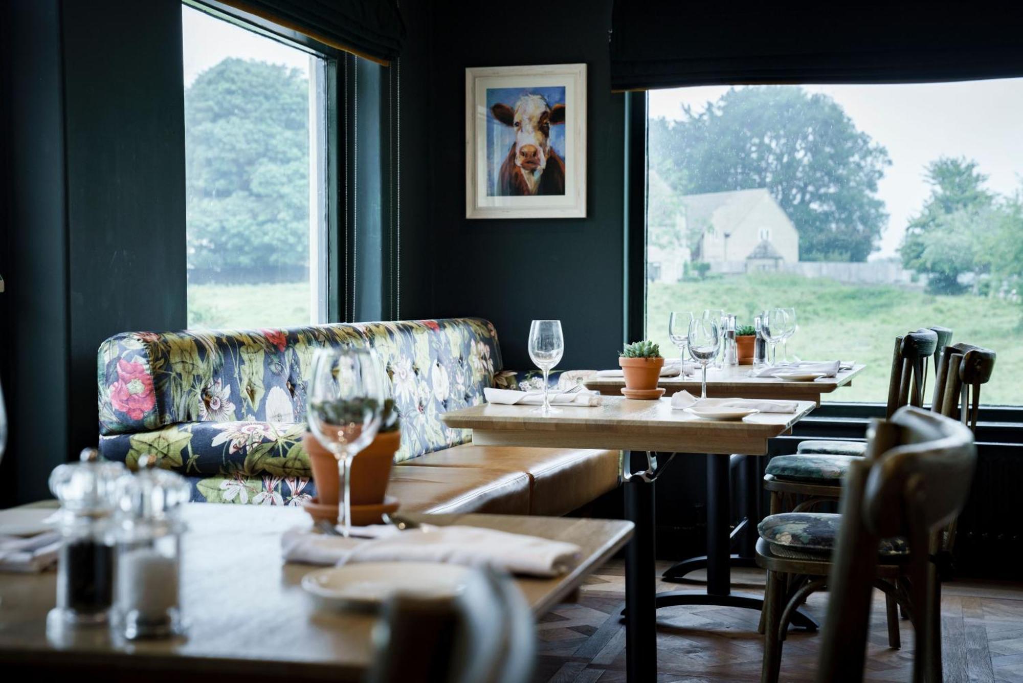 HOTEL BEAR OF RODBOROUGH | ⋆⋆⋆ | STROUD, UNITED KINGDOM | SEASON DEALS ...