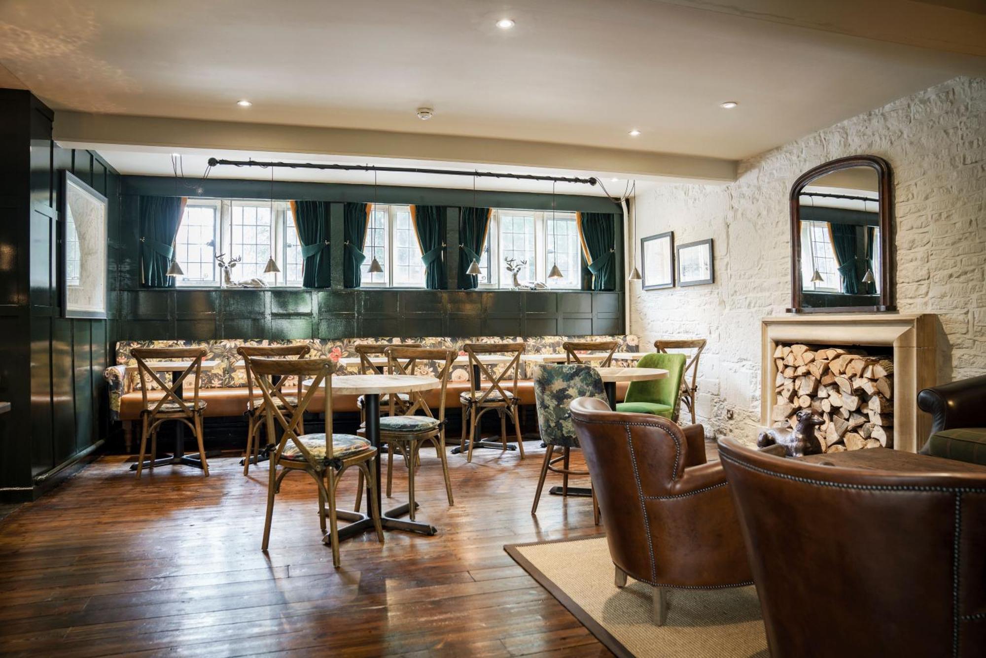 HOTEL BEAR OF RODBOROUGH | ⋆⋆⋆ | STROUD, UNITED KINGDOM | SEASON DEALS ...